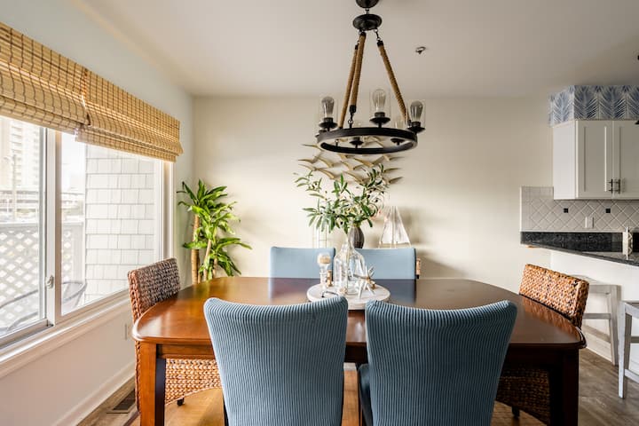 Captain's Quarters Beach Condo Near Rudee Inlet - Condominiums for Rent ...