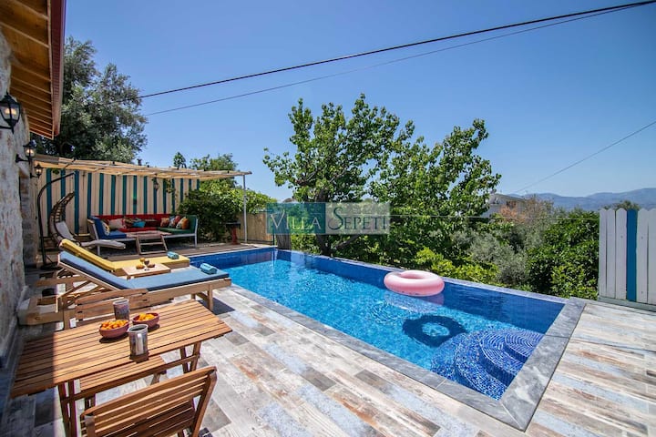 Beautiful Stone Villa With Private Pool & Jacuzzi - Turkey