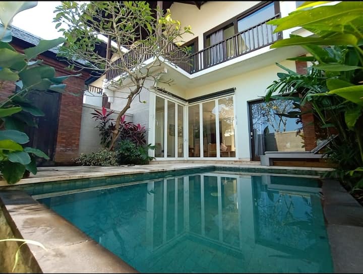 Villa Elizabeth - 3 Bedroom Pererenan - Canggu