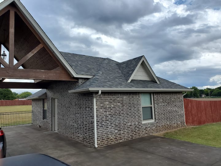 Guest House 15 Mins From Paycom Center - Oklahoma Lake