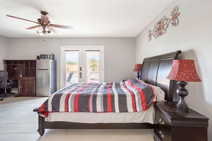 1br/1ba Suite W/ Mountain View & Private Entrance - Catalina, AZ