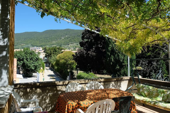 Maison Avec Jardin Arboré Et Terrasse à Nyons - Nyons