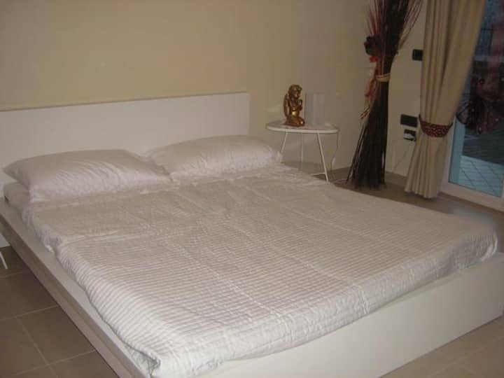 Ampia Camera Con Panorama Sulle Montagne Di Asiago - Asiago