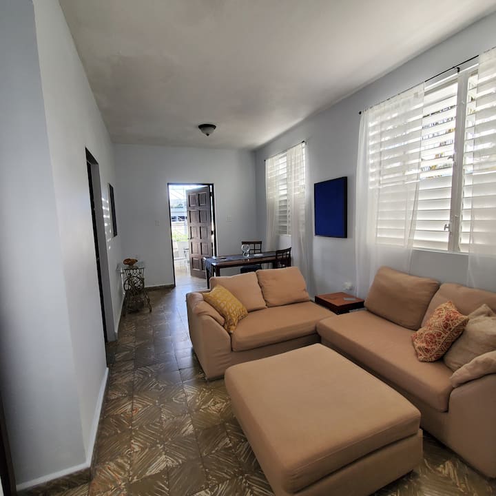 3 B Apt Condado/la Placita - San Juan, Puerto Rico