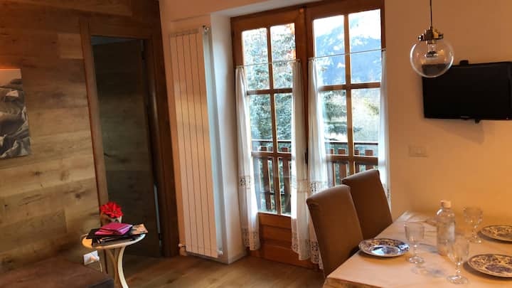 Appartamento Charmante Su Due Livelli - Cesana Torinese