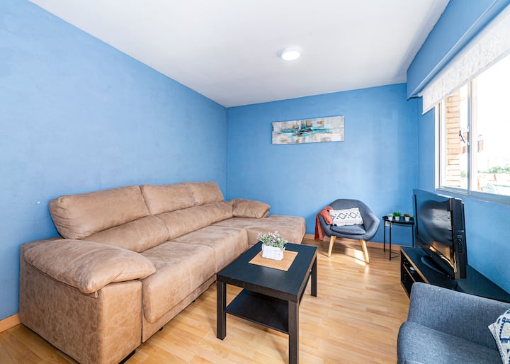 Piso Grande En El Zapillo A 200 Metros De La Playa - Almería