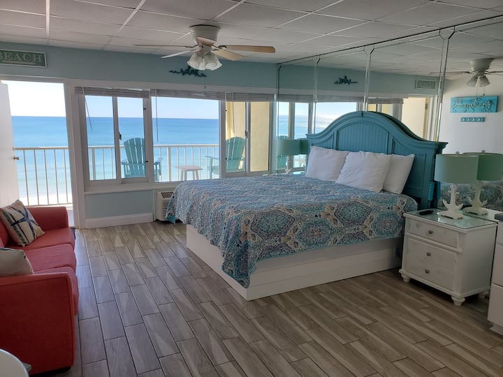 Emerald Escape - Private Balcony Right On Beach! - Panama City Beach