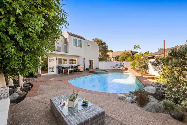 Relax In La Jolla Paradise With Firepit & Tree - San Diego, CA