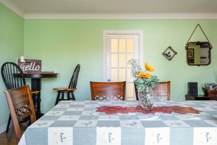 Cottage On Dorchester - 나이아가라온더레이크