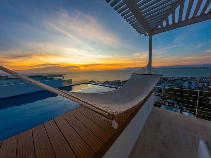 Huge Ph At The Top Of Amapas With A Amazing View - Puerto Vallarta