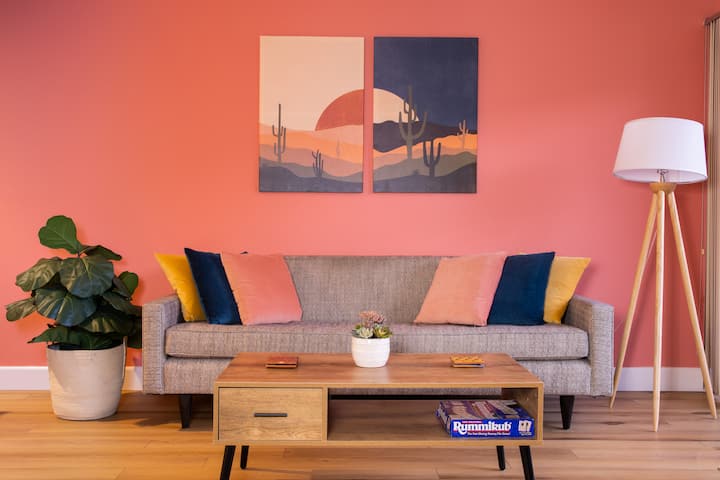 Desert Coral Condo - Downtown P.s. (New Bathroom) - Palm Springs, CA