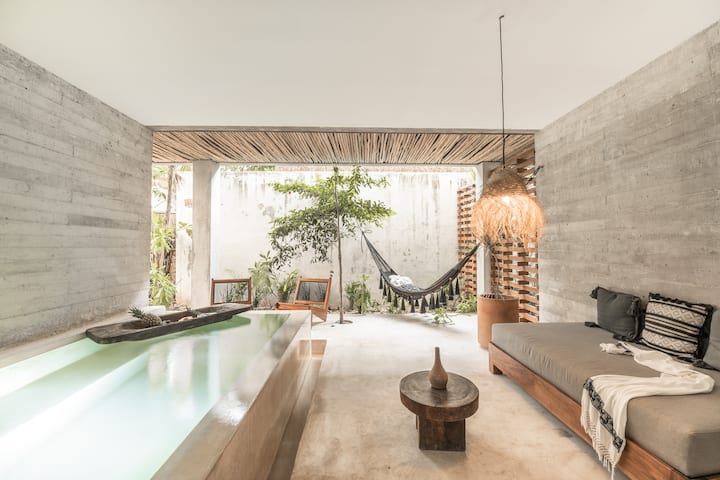 5 Min Walk To Vibrant Calle 7 La Veleta - Tulum