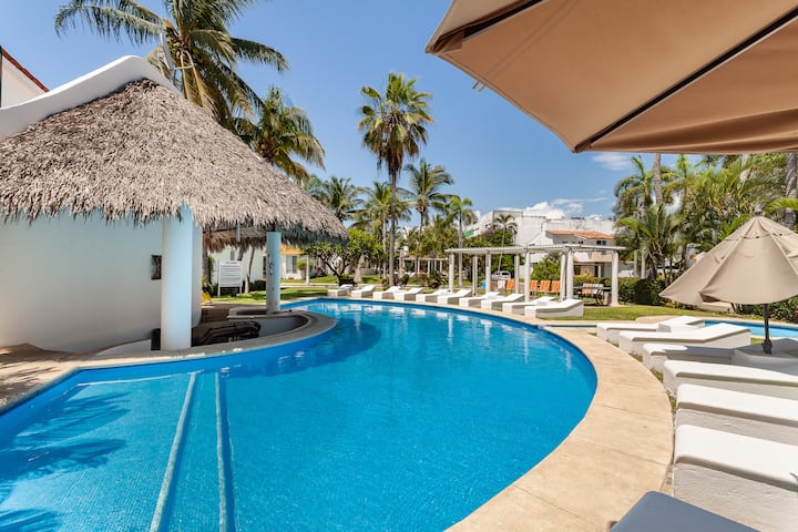 Villa Azul, Para 9 Personas En Acapulco Diamante. - Acapulco