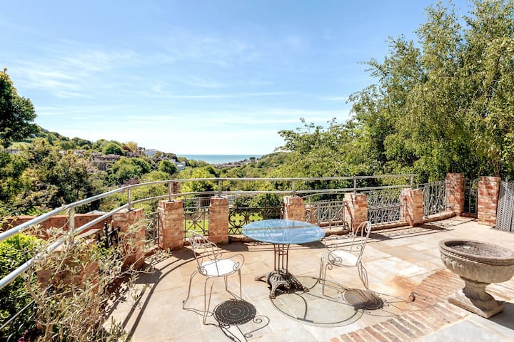 Sandalwood Lodge ,5 Bedroom Villa,  Hastings - 海斯廷斯