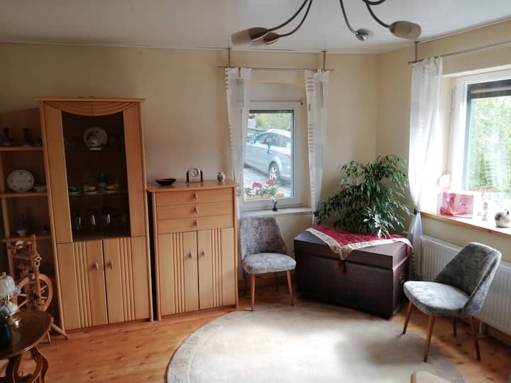 Ländliche Ferienwohnung Mit Charme/ Monteurwohnung - Chemnitz