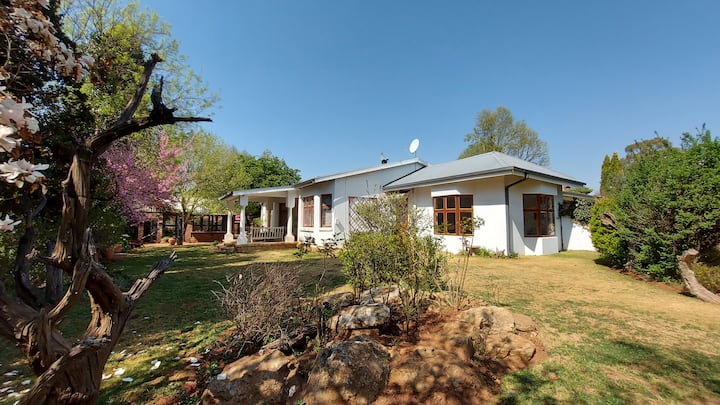 Country House In Town - Dullstroom