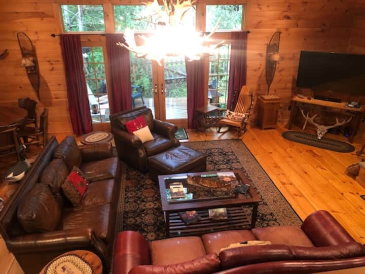 Eagles Lair At Big Tupper Lake - Tupper Lake, NY