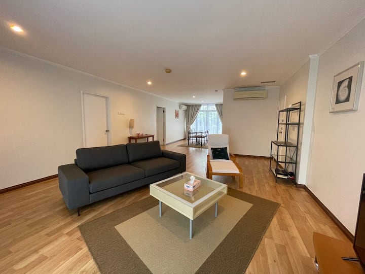 Kyc Apartment 9 - Brunei