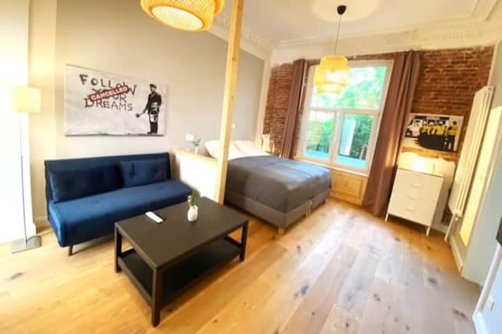 Apartment In Jugendstil-villa (Sternschanze) - Hamburgo