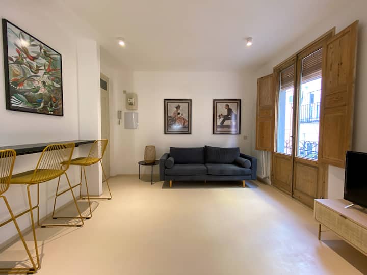Charming Stylish Apartment In Trendy Lavapies - Madrid