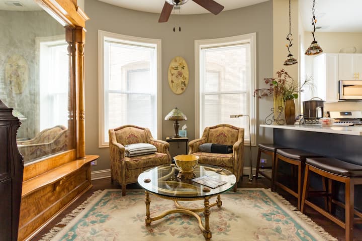 3bdrm/2bthrm In Restored Brownstone In Bronzeville - McKinley Park - Chicago