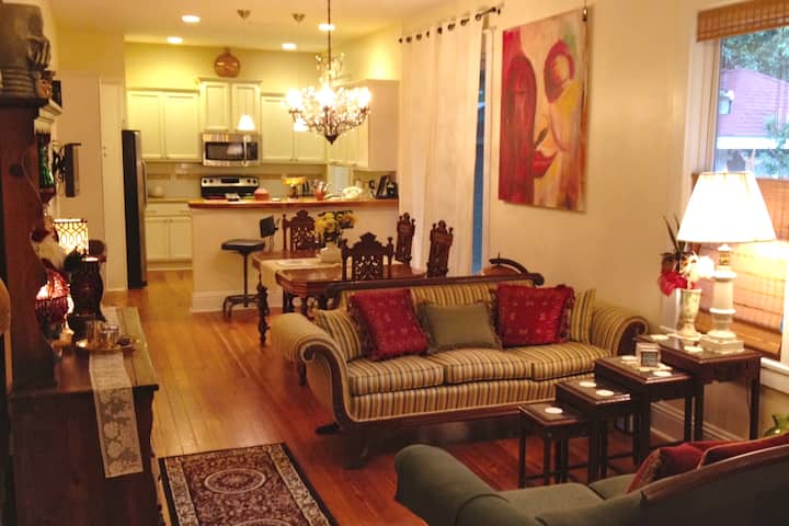Restored Historic 1930 Bungalow - St. Augustine, FL