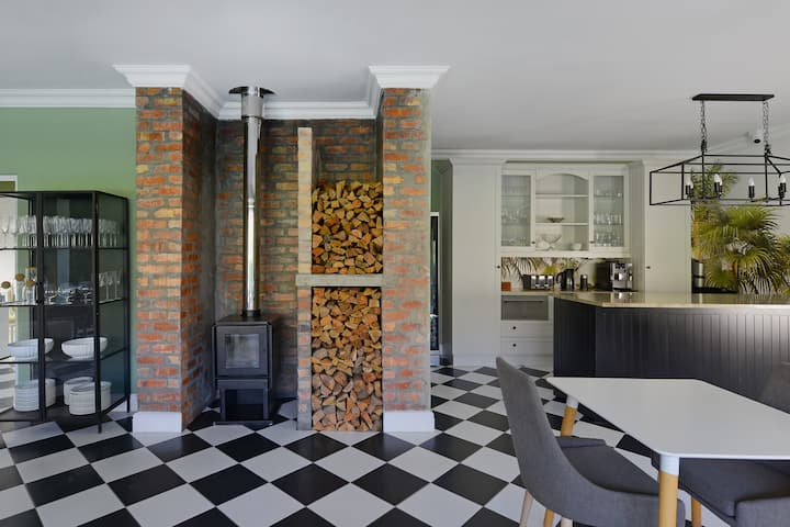 Fransvliet Guesthouse - The Protea Suite - Franschhoek