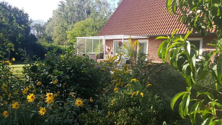 Alleinstehendes Haus Im Grünen - Norderstedt