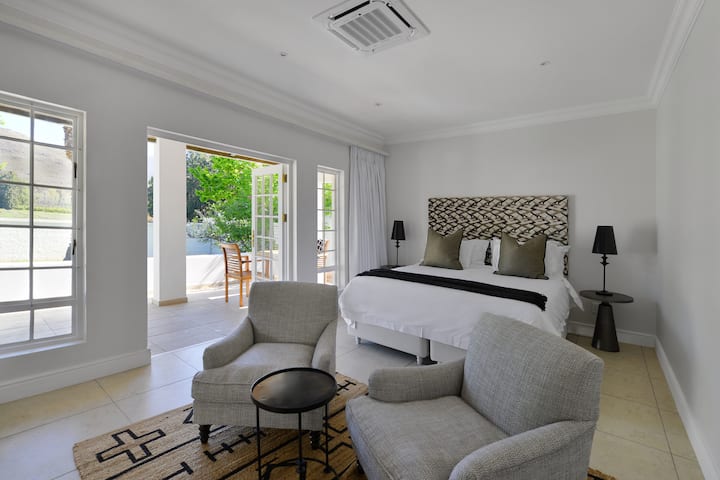 Fransvliet Guesthouse - The Mountain Suite - Franschhoek