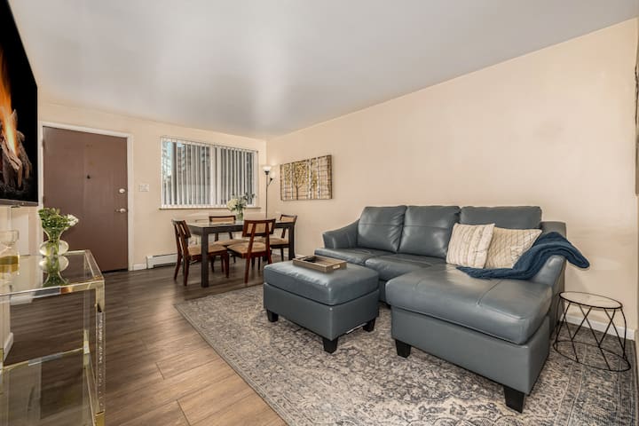Lovely Cheesman Park Apt On Tree Lined Street! Iii - Denver, CO