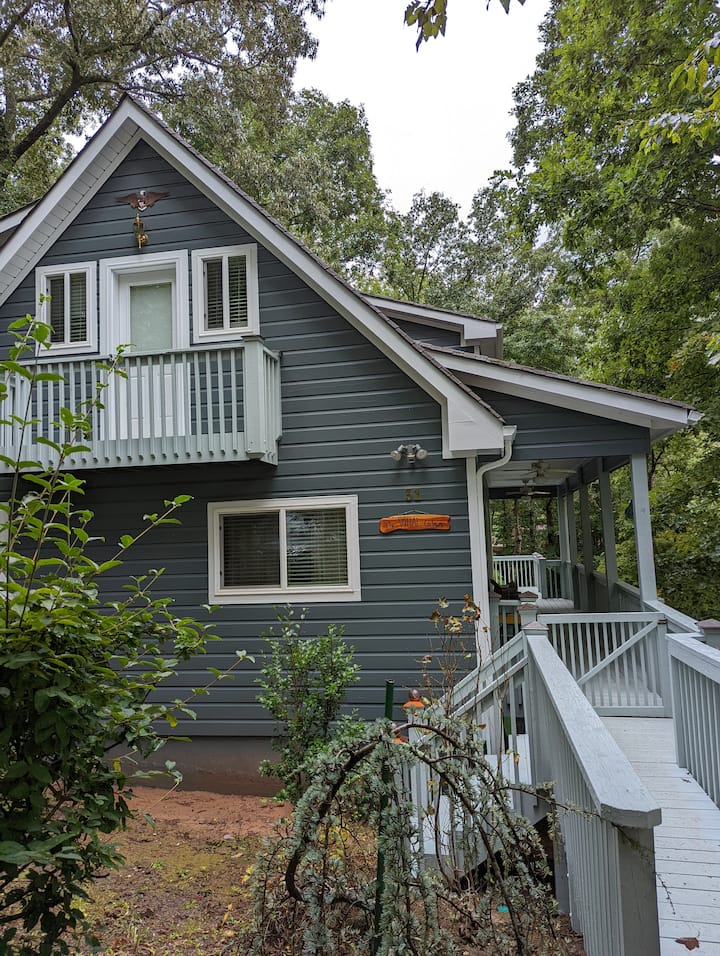 Lake Front 4br Family Cabin -Aka The Viral Getaway - Lake Santeetlah