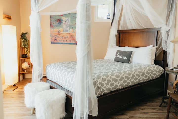 Romantic Rustic Luxury On 21-acre Private Ranch #2 - Rifle Falls State Park, Rifle