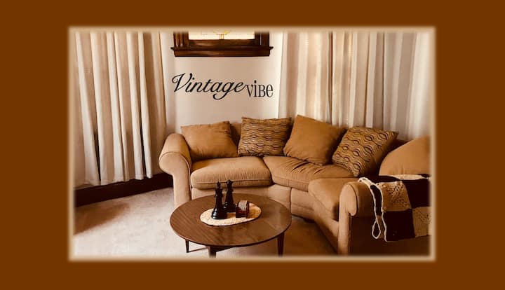(Ot2-1) Vintagevibe + Kingbed + Free Easy Pkg - Cincinnati, OH