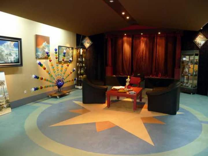 Chambres D'hôtes Dans Maison D’artiste Pour 13pers - Cognac