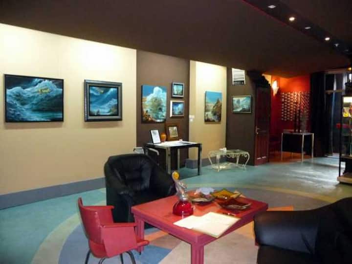 Chambres D'hôtes Dans Maison D’artiste Pour 13pers - Cognac