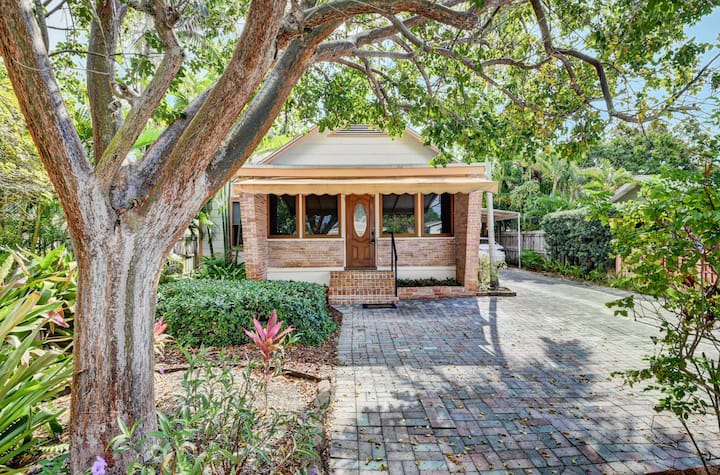 Historic Spacious Home Two Blocks To Atlantic Ave. - Delray Beach, FL