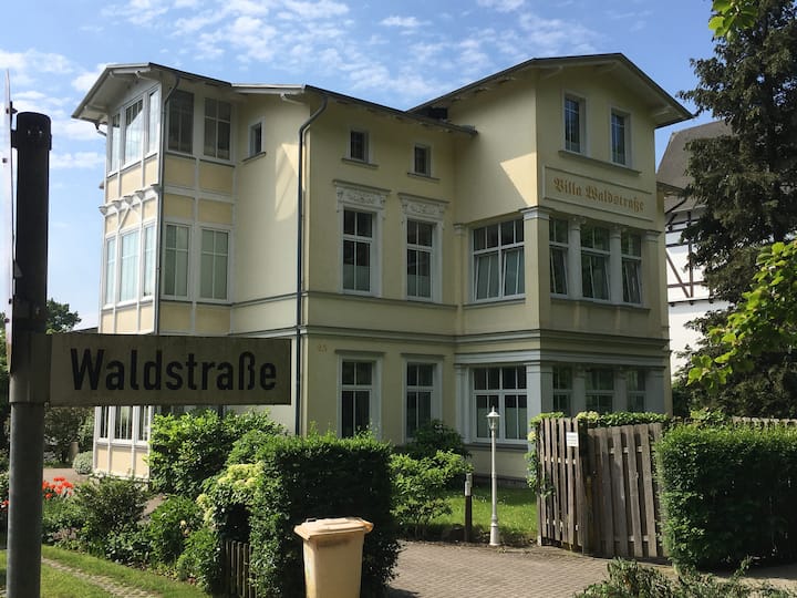Villa Waldstraße Mit Wintergarten - Heringsdorf