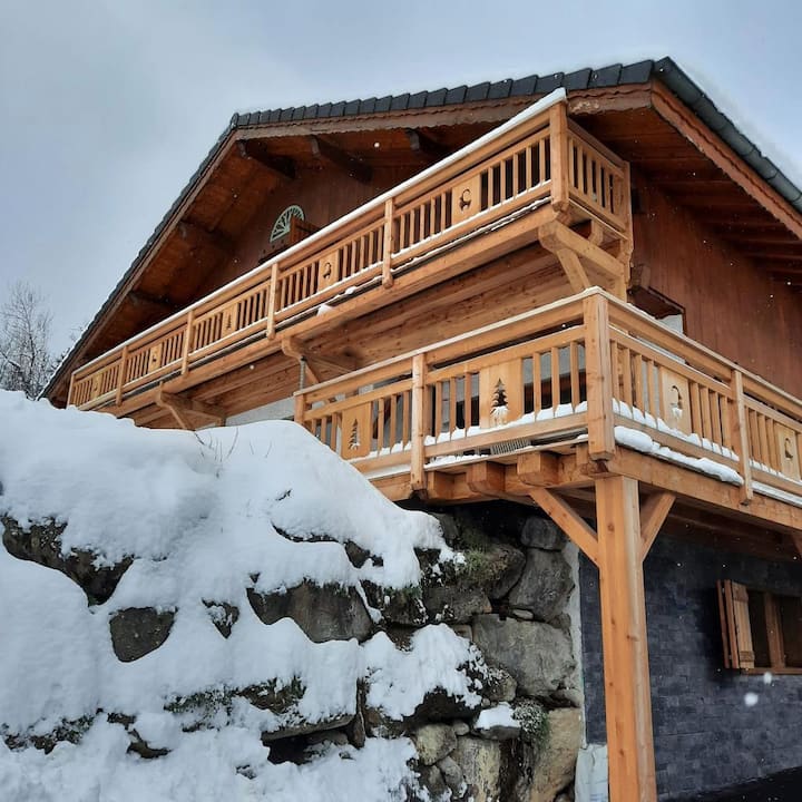 6-12 Pers Chalet Edelweiss~ Spacieux,charme Et Vue - Samoëns