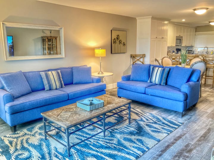 Modern Del Mar Beach Haven - 2 Blocks To Beach! - Solana Beach, CA