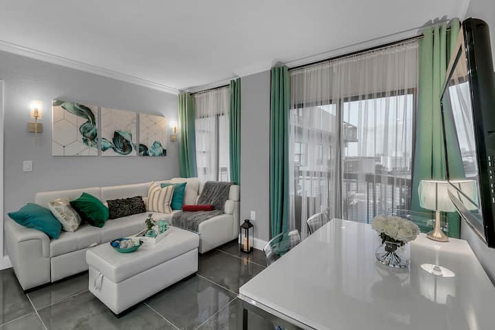 1902 Luxury 2bd/2ba Lakefront• I-drive+universal - Orlando, FL