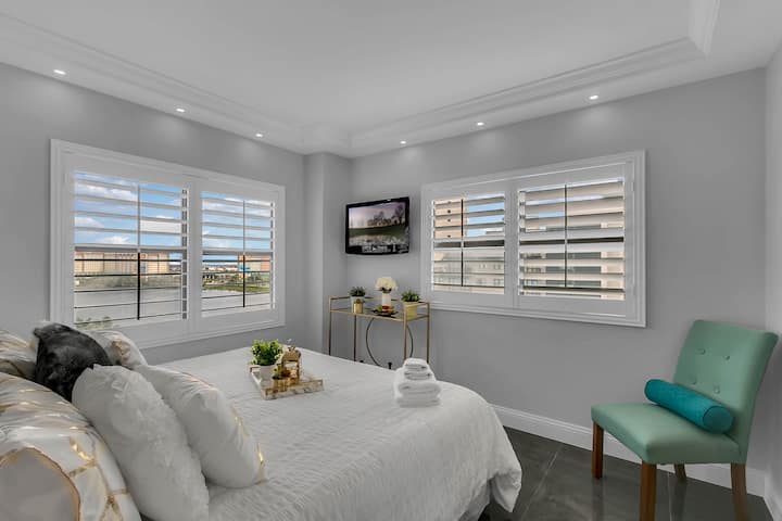 #1902 Lakefront Luxury 2bd2ba By Universal/i-drive - Orlando, FL