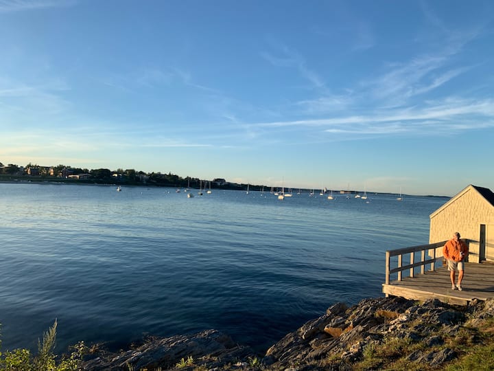 Charming Cottage 1 Block From Willard Beach! - Portland, ME