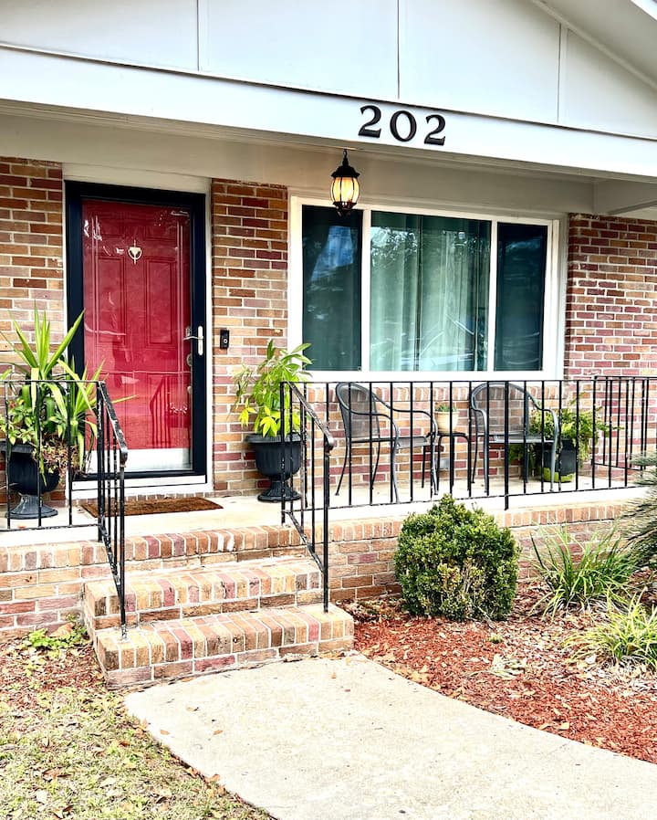 Suites Ville At Main Street - Summerville, SC