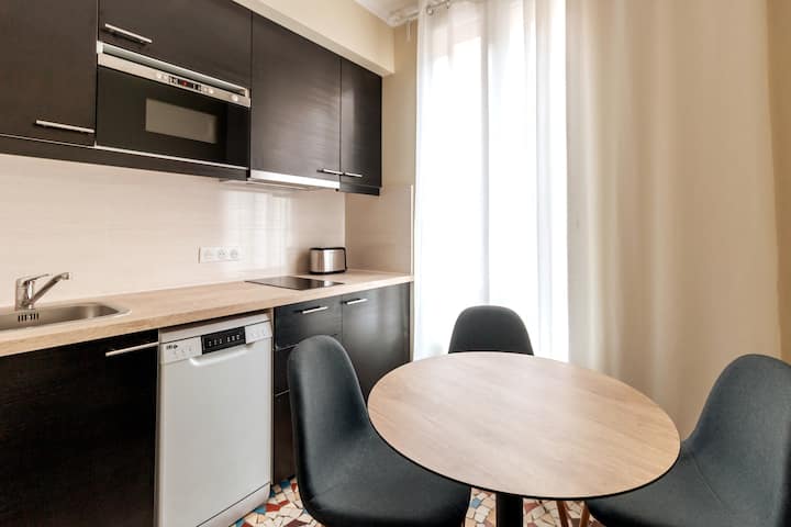 2 Chambres, 38 M²,  Le "Pep's" By Sweetapparts - Boulogne-Billancourt