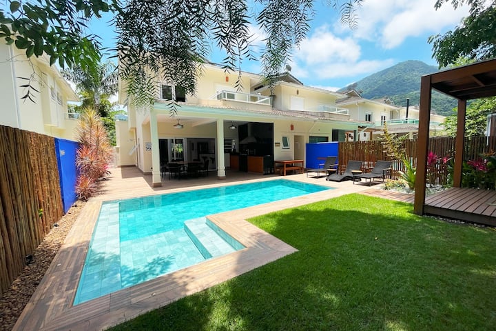 House In Maresias With Private Pool - São Sebastião