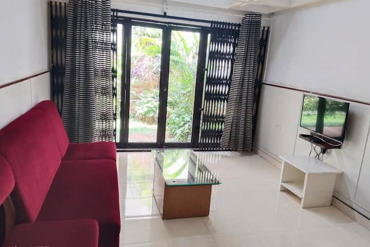 Ac-2bhk-tranquil-ulsoor-cambridge Hospital-garden - Bengaluru