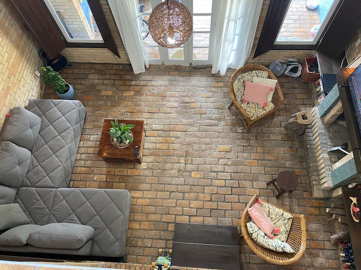 Sobrado Próximo Ao Centro De Garopaba. - Garopaba