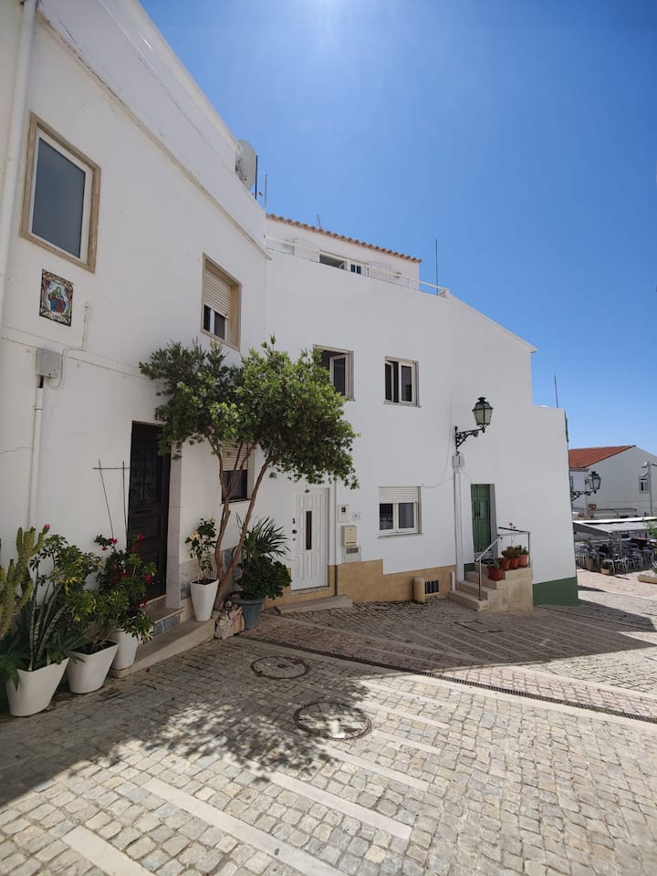Albufeira Zstrandhuisz 70 Meters From The Beach. - Albufeira