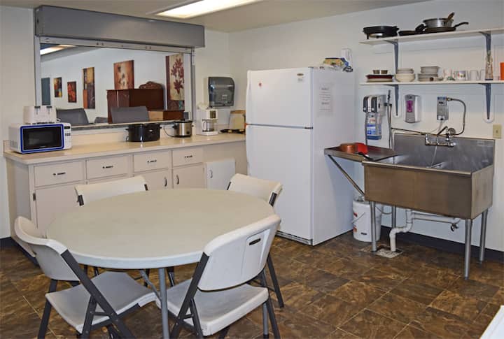 Studio Near Hospitals In Downtown Billings, #23 - Billings, MT