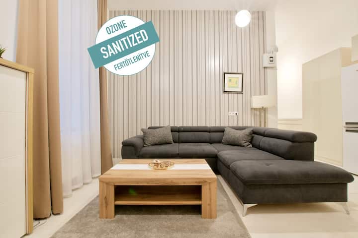 Premium Apartment By Hi5 - Irányi Str. 1 Bedroom - Budapest